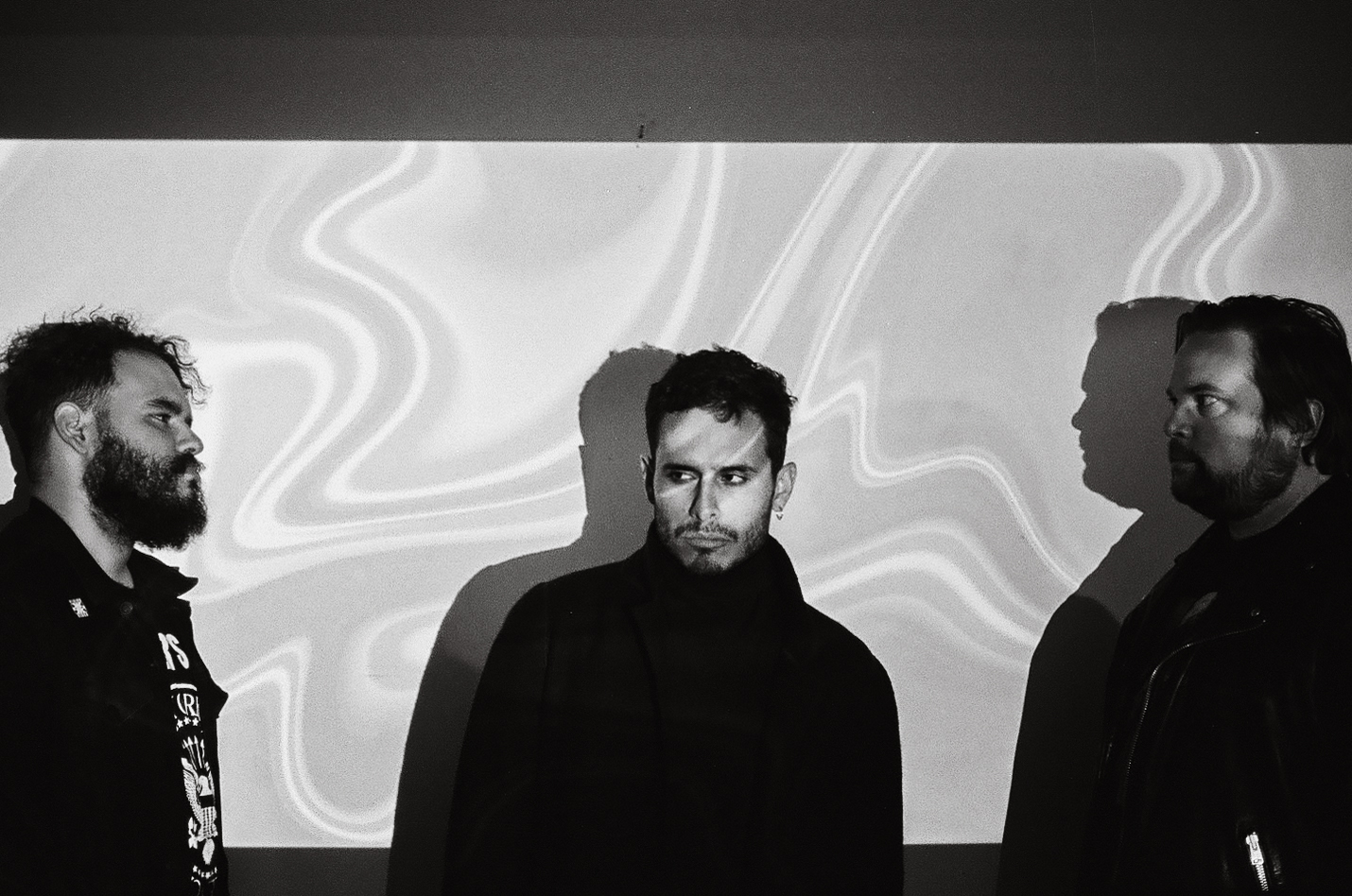 Violet Silhouette Release Hypnotic Post-Wave Track "Hierda Demoniaca ...